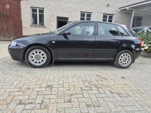Melns Audi A3 2003 Viļņa, ar dzinēja tilpumu 1.60 L un nobraukumu 200 tūkst. km par 1300 €, foto 4 vietnē AUTOMOTO.COM.LV