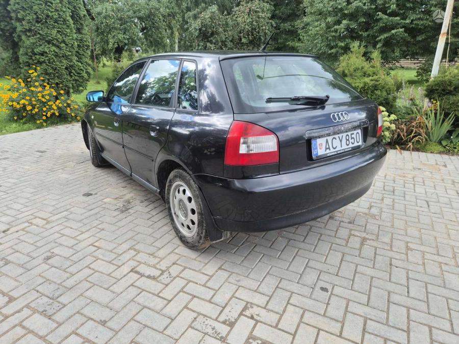Melns Audi A3 2003 Viļņa, ar dzinēja tilpumu 1.60 L un nobraukumu 200 tūkst. km par 1300 €, foto 9 vietnē AUTOMOTO.COM.LV