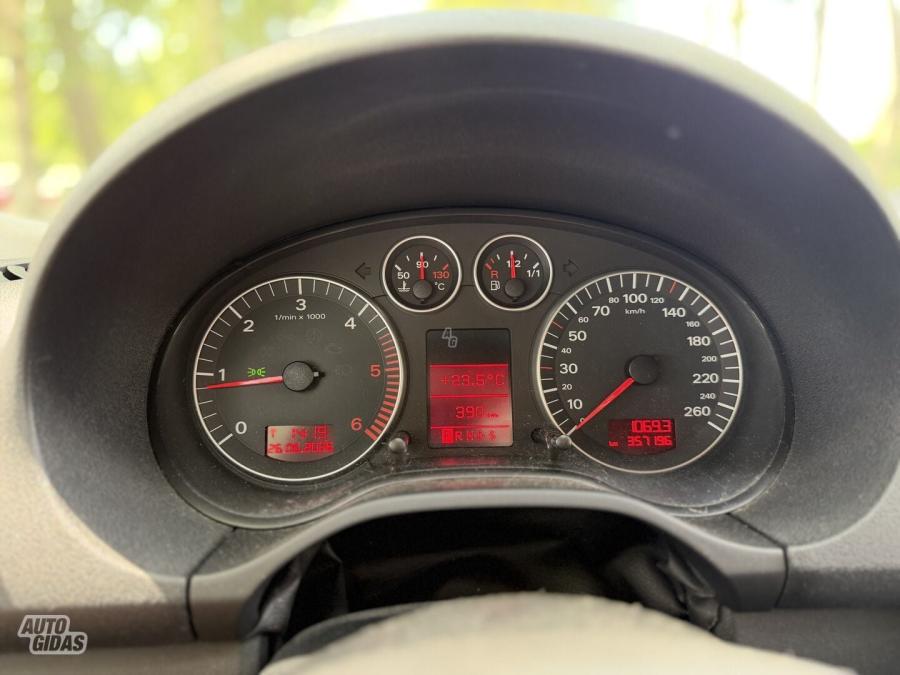 Black Audi A3 2003 in Panevezys, with an engine capacity of 2.00 L and mileage of 350 thousand km for 950 €, photo 9 on AUTOMOTO.COM.LV