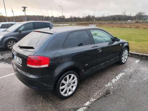 Melns Audi A3 2004 Viļņa, ar dzinēja tilpumu 1.97 L un nobraukumu 357 tūkst. km par 1800 €, foto 2 vietnē AUTOMOTO.COM.LV