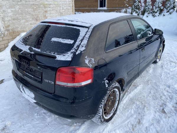 Black Audi A3 2004 in Vilnius, with an engine capacity of 1.97 L and mileage of 300 thousand km for 550 €, photo 3 on AUTOMOTO.COM.LV
