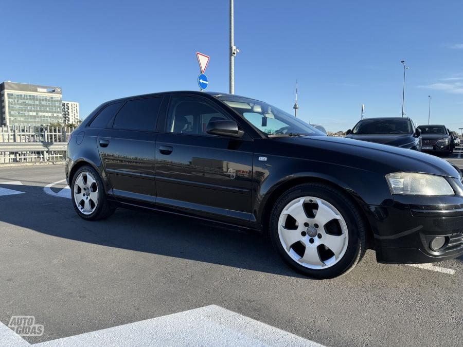 Black Audi A3 2004 in Vilnius, with an engine capacity of 2.00 L and mileage of 337 thousand km for 2500 €, photo 1 on AUTOMOTO.COM.LV