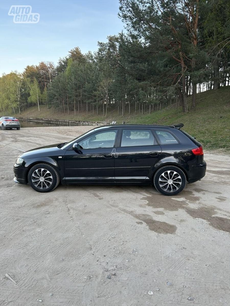 Black Audi A3 2004 in Kaunas, with an engine capacity of 2.00 L and mileage of 364 thousand km for 2200 €, photo 9 on AUTOMOTO.COM.LV
