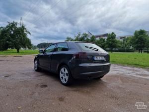 Melns Audi A3 2004 Viļņa, ar dzinēja tilpumu 2.00 L un nobraukumu 300 tūkst. km par 949 €, foto 7 vietnē AUTOMOTO.COM.LV