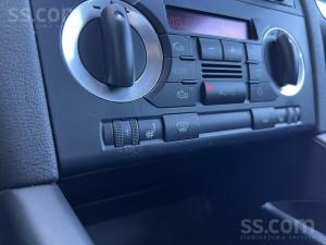Melns Audi A3 2004 Liepāja, ar dzinēja tilpumu 1.90 L un nobraukumu 335 tūkst. km par 2150 €, foto 12 vietnē AUTOMOTO.COM.LV