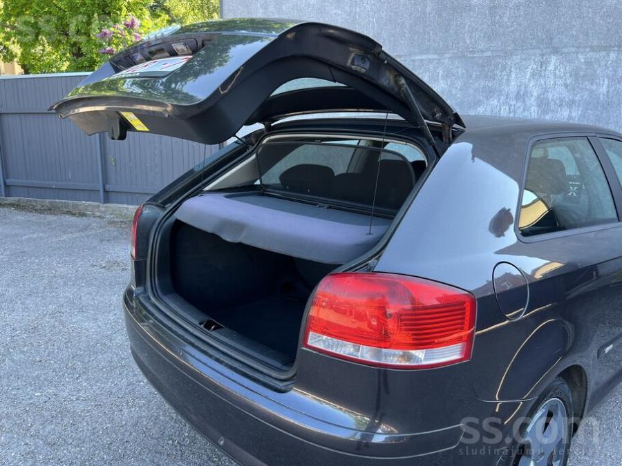 Melns Audi A3 2004 Liepāja, ar dzinēja tilpumu 1.90 L un nobraukumu 335 tūkst. km par 2150 €, foto 17 vietnē AUTOMOTO.COM.LV