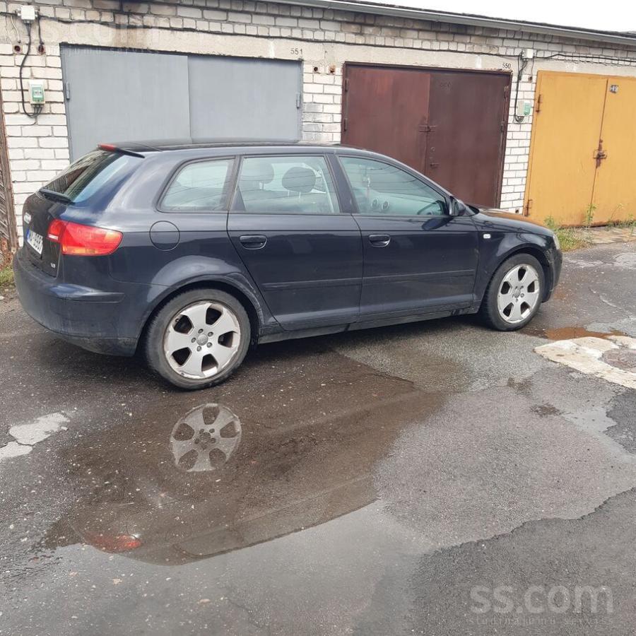 Melns Audi A3 2004 Rīga, ar dzinēja tilpumu 1.60 L un nobraukumu 207 tūkst. km par 1200 €, foto 7 vietnē AUTOMOTO.COM.LV
