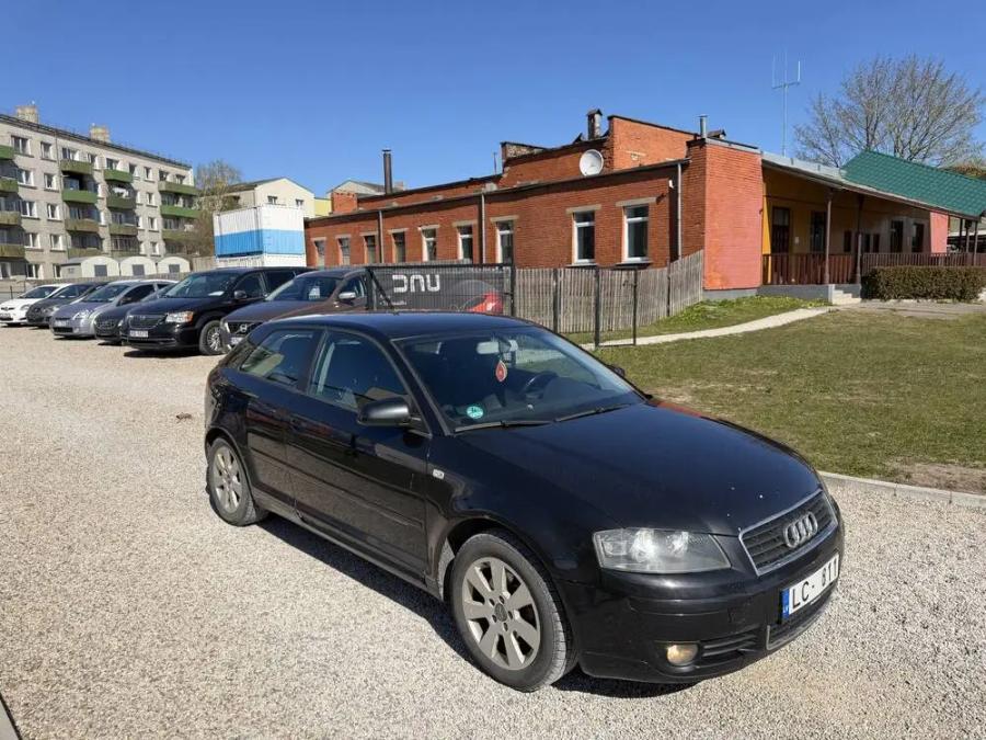 Черный Ауди А3 2004 в Вентспилс, объемом двигателя 2.00 л и пробегом 371 тыс. км за 1590 €, фото 4 на AUTOMOTO.COM.LV