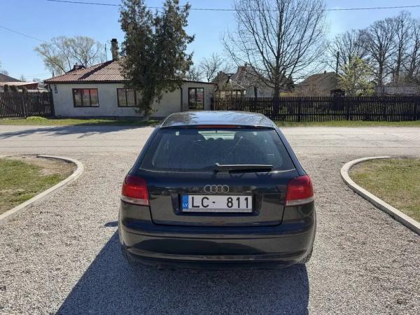 Black Audi A3 2004 in Ventspils, with an engine capacity of 2.00 L and mileage of 371 thousand km for 1590 €, photo 5 on AUTOMOTO.COM.LV