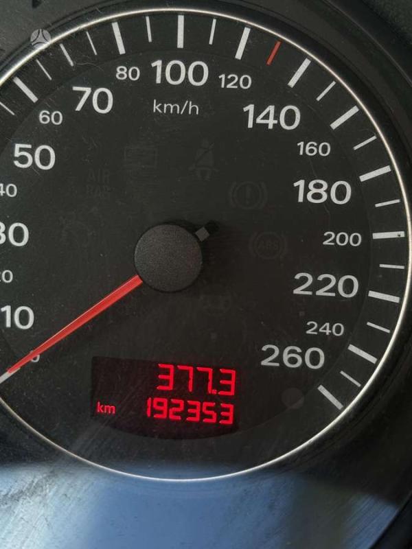 Melns Audi A3 2004 Viļņa, ar dzinēja tilpumu 1.98 L un nobraukumu 192 tūkst. km par 1499 €, foto 8 vietnē AUTOMOTO.COM.LV