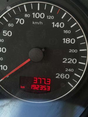 Black Audi A3 2004 in Vilnius, with an engine capacity of 1.98 L and mileage of 192 thousand km for 1499 €, photo 9 on AUTOMOTO.COM.LV