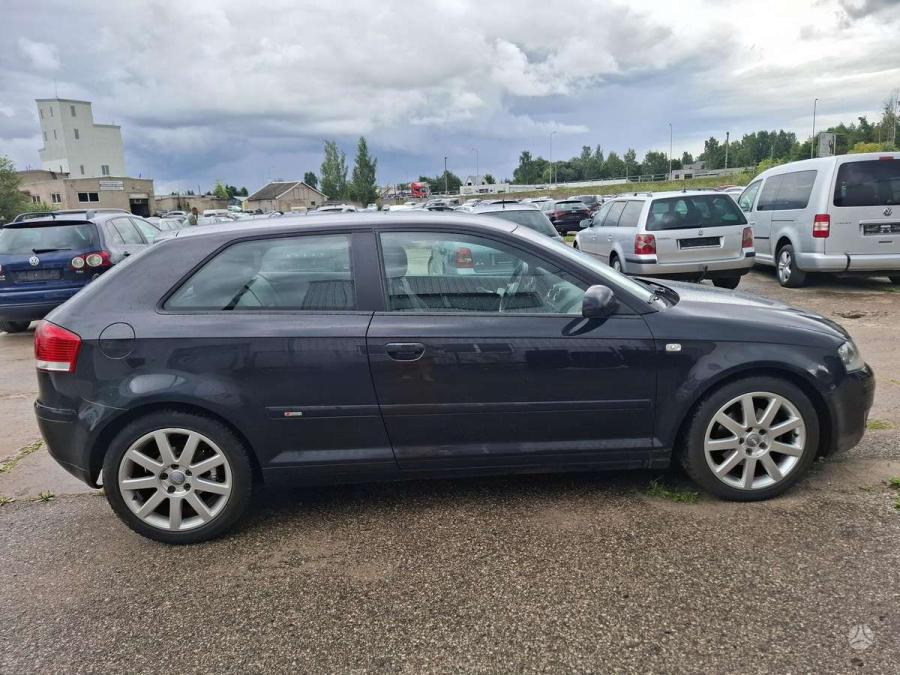 Melns Audi A3 2004 Utena, ar dzinēja tilpumu 1.97 L un nobraukumu 220 tūkst. km par 2000 €, foto 9 vietnē AUTOMOTO.COM.LV