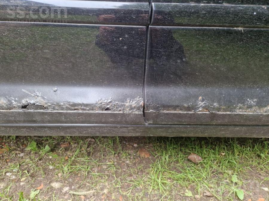 Melns Audi A3 2004 Liepāja, ar dzinēja tilpumu 1.90 L un nobraukumu 368 tūkst. km par 650 €, foto 7 vietnē AUTOMOTO.COM.LV