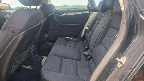 Black Audi A3 2004 in Kursenai, with an engine capacity of 1.97 L and mileage of 366 thousand km for 1200 €, photo 7 on AUTOMOTO.COM.LV