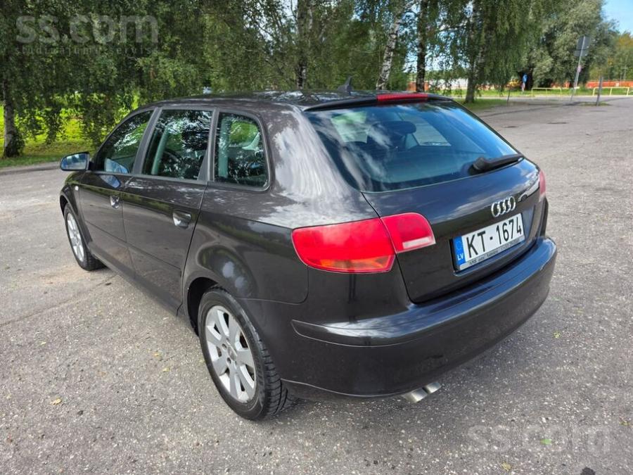 Melns Audi A3 2005 Rīga, ar dzinēja tilpumu 2.00 L un nobraukumu 294 tūkst. km par 2600 €, foto 4 vietnē AUTOMOTO.COM.LV