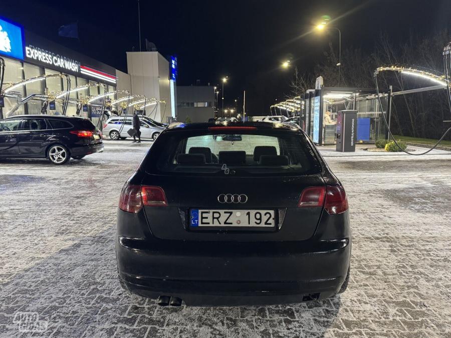 Melns Audi A3 2005 Panevēža, ar dzinēja tilpumu 2.00 L un nobraukumu 399 tūkst. km par 1250 €, foto 8 vietnē AUTOMOTO.COM.LV