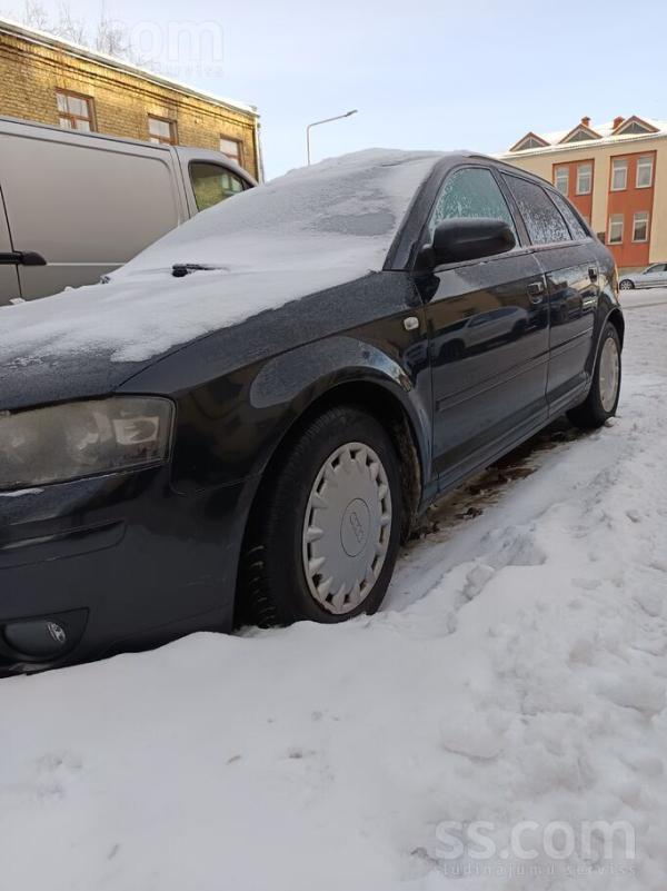 Black Audi A3 2005 in Ventspils, with an engine capacity of 2.00 L and mileage of 274 thousand km for 2178 €, photo 2 on AUTOMOTO.COM.LV
