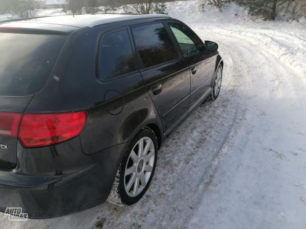 Black Audi A3 2005 in Utena, with an engine capacity of 2.00 L and mileage of 293 thousand km for 2500 €, photo 5 on AUTOMOTO.COM.LV