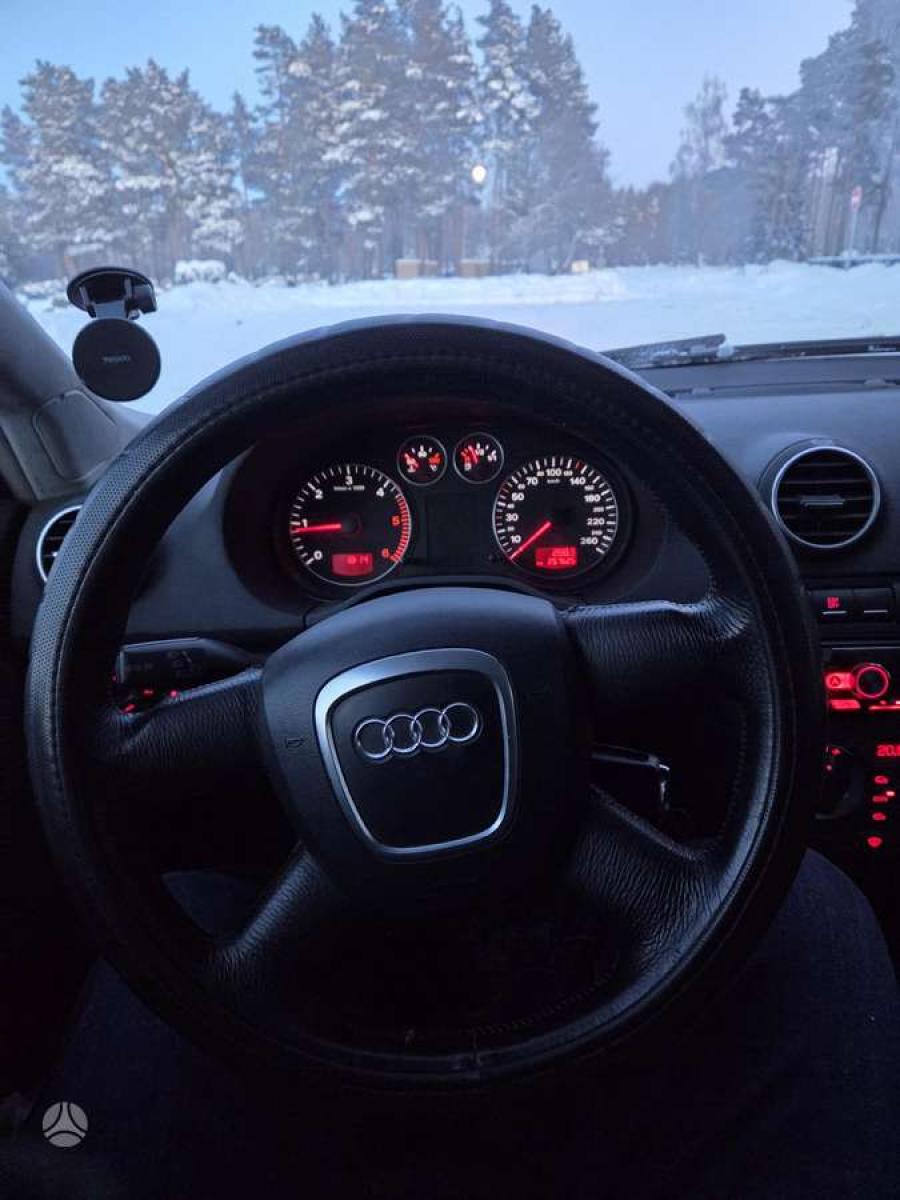 Melns Audi A3 2005 Radviliškis, ar dzinēja tilpumu 1.97 L un nobraukumu 258 tūkst. km par 3100 €, foto 9 vietnē AUTOMOTO.COM.LV