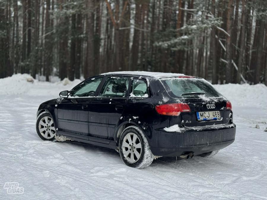 Melns Audi A3 2005 Kauņa, ar dzinēja tilpumu 2.00 L un nobraukumu 333 tūkst. km par 2800 €, foto 2 vietnē AUTOMOTO.COM.LV
