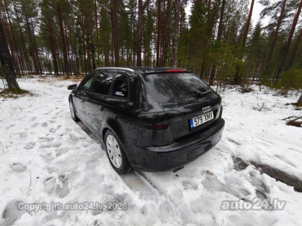 Melns Audi A3 2005 Valga, ar dzinēja tilpumu 2.00 L un nobraukumu 249 tūkst. km par 2650 €, foto 3 vietnē AUTOMOTO.COM.LV