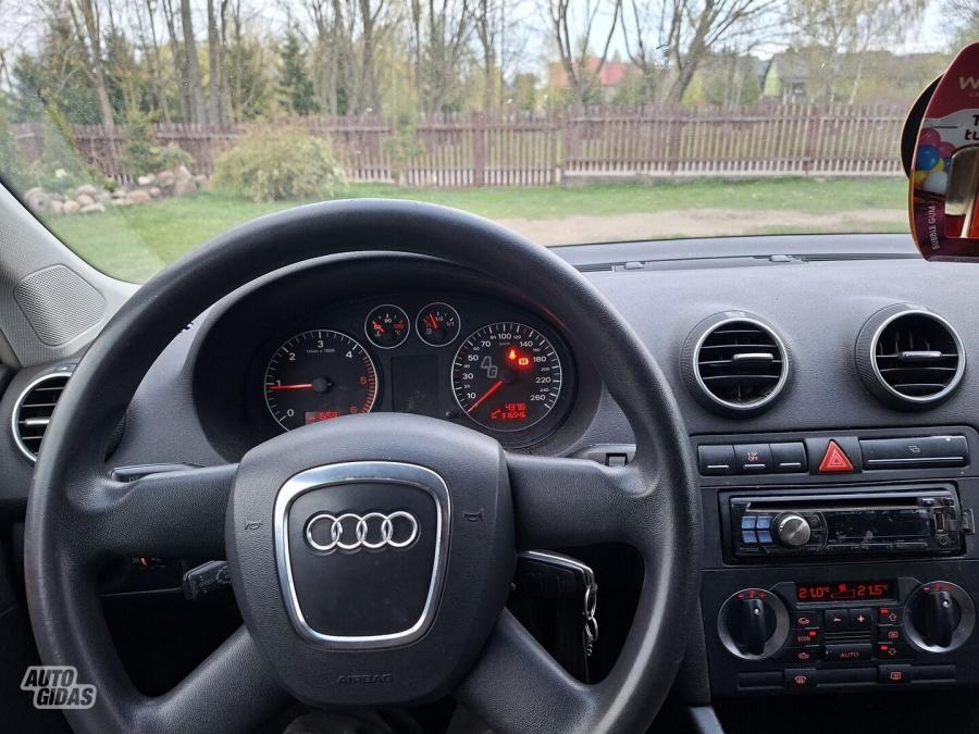 Black Audi A3 2005 in Varena, with an engine capacity of 1.90 L and mileage of 310 thousand km for 1350 €, photo 5 on AUTOMOTO.COM.LV