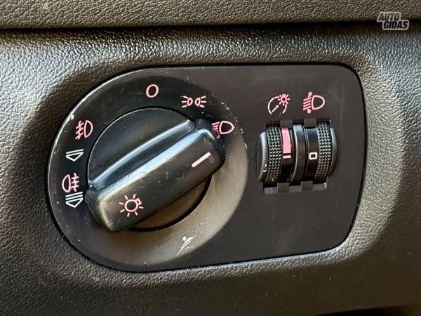 Black Audi A3 2005 in Kaunas, with an engine capacity of 2.00 L and mileage of 295 thousand km for 2000 €, photo 9 on AUTOMOTO.COM.LV