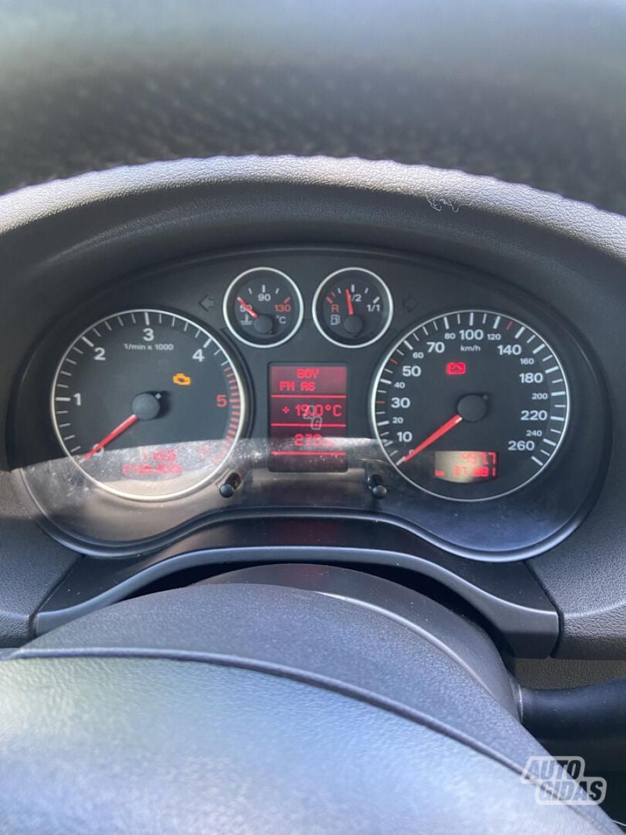 Black Audi A3 2005 in Kaunas, with an engine capacity of 2.00 L and mileage of 372 thousand km for 2200 €, photo 10 on AUTOMOTO.COM.LV