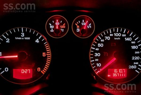Черный Ауди А3 2005 в Огре, объемом двигателя 1.90 л и пробегом 0 тыс. км за 2550 €, фото 9 на AUTOMOTO.COM.LV