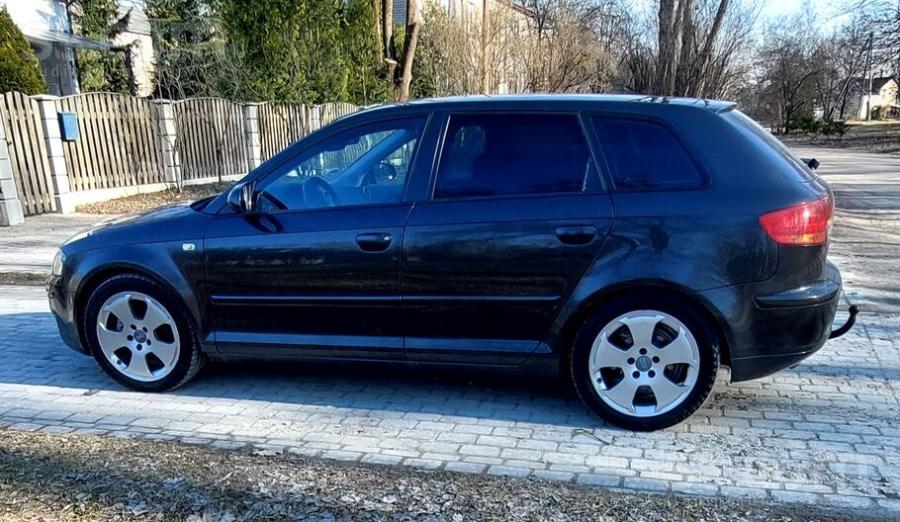 Melns Audi A3 2005 Rīga, ar dzinēja tilpumu 2.00 L un nobraukumu 329 tūkst. km par 3200 €, foto 8 vietnē AUTOMOTO.COM.LV