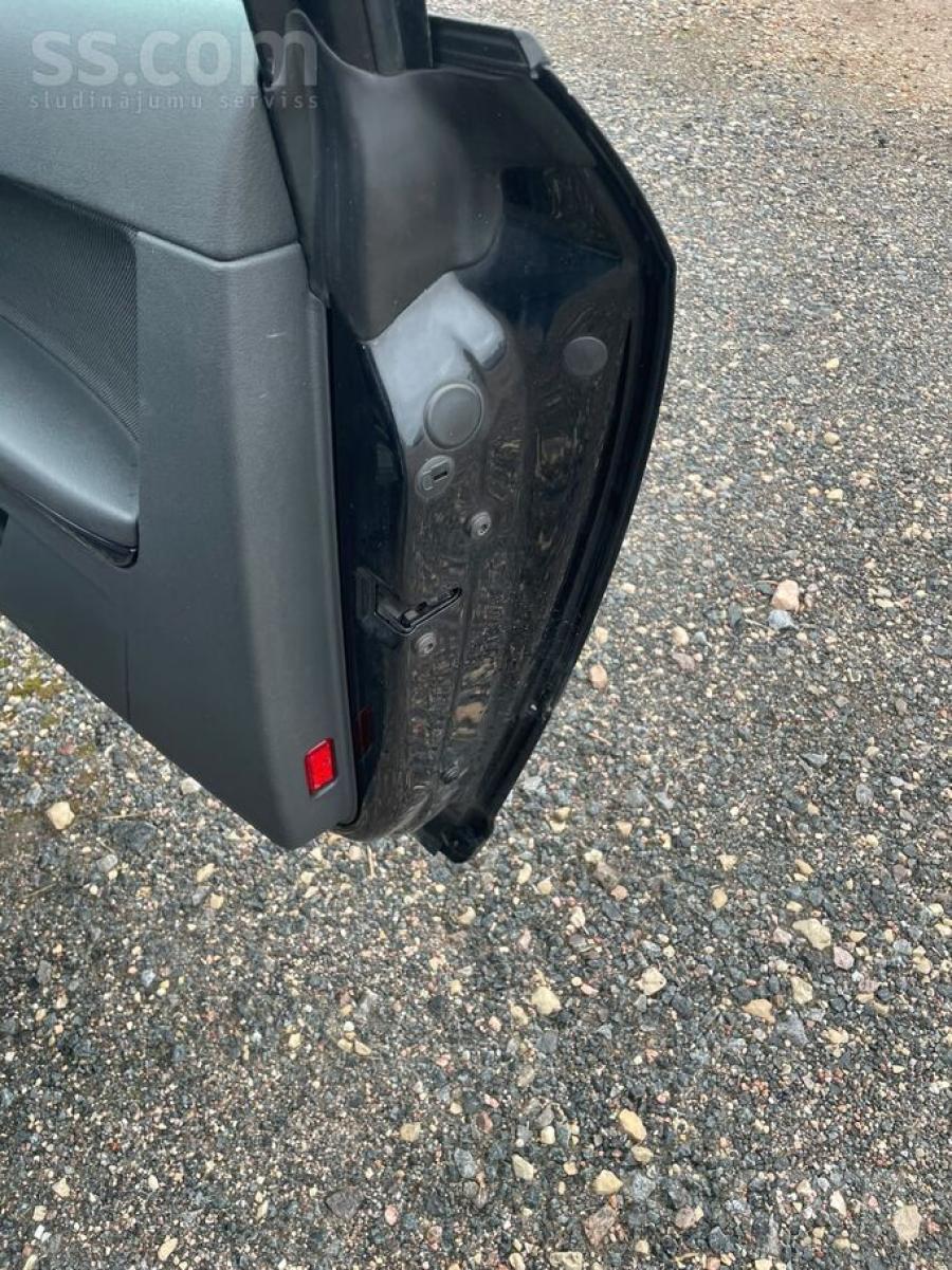 Melns Audi A3 2005 Rīga, ar dzinēja tilpumu 2.00 L un nobraukumu 0 tūkst. km par 1699 €, foto 17 vietnē AUTOMOTO.COM.LV