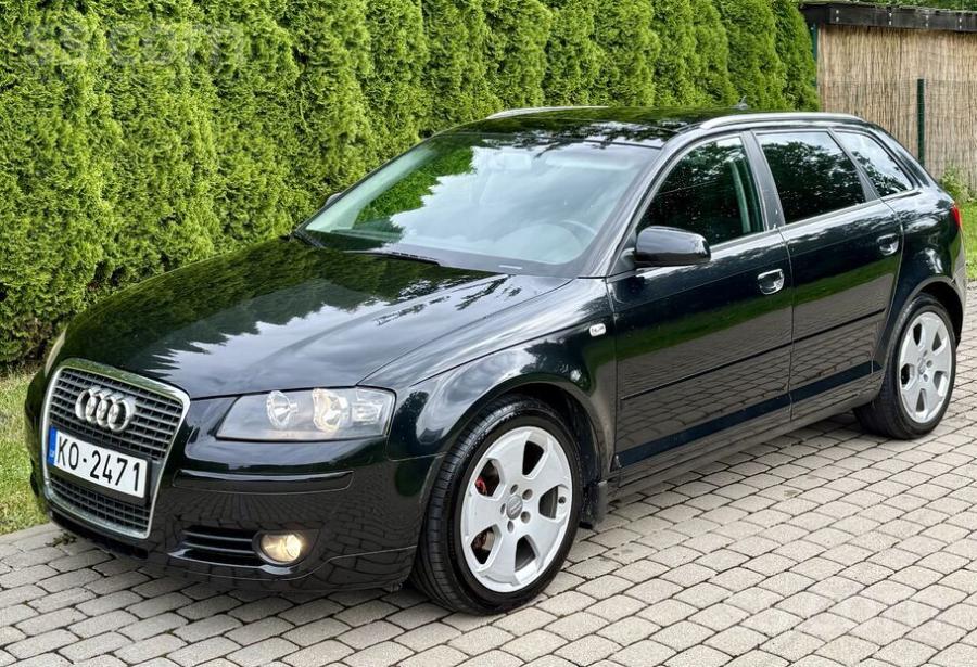 Black Audi A3 2005 in Riga, with an engine capacity of 2.00 L and mileage of 272 thousand km for 2450 €, photo 1 on AUTOMOTO.COM.LV