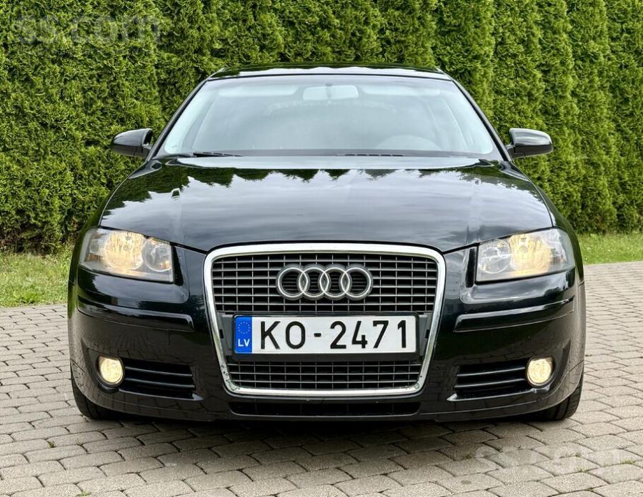 Black Audi A3 2005 in Riga, with an engine capacity of 2.00 L and mileage of 272 thousand km for 2450 €, photo 3 on AUTOMOTO.COM.LV