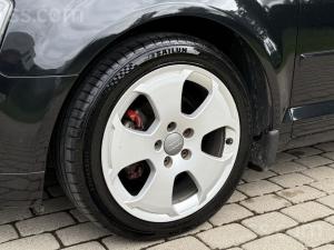 Black Audi A3 2005 in Riga, with an engine capacity of 2.00 L and mileage of 272 thousand km for 2450 €, photo 5 on AUTOMOTO.COM.LV
