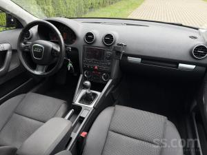 Black Audi A3 2005 in Riga, with an engine capacity of 2.00 L and mileage of 272 thousand km for 2450 €, photo 11 on AUTOMOTO.COM.LV