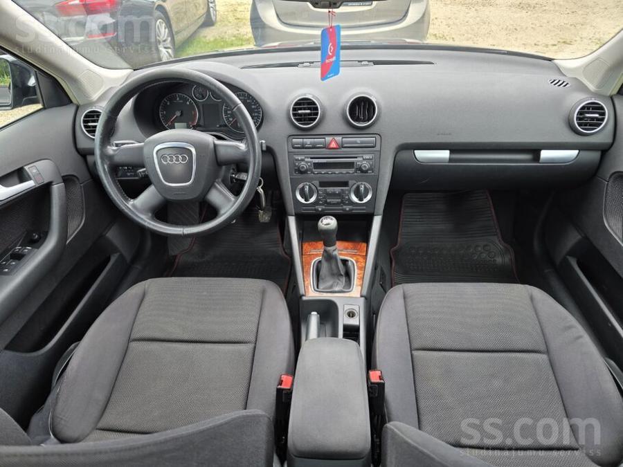 Black Audi A3 2005 in Cesis, with an engine capacity of 2.00 L and mileage of 306 thousand km for 1850 €, photo 8 on AUTOMOTO.COM.LV