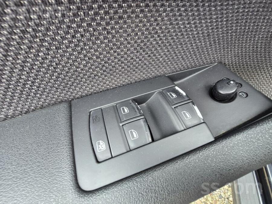 Black Audi A3 2005 in Cesis, with an engine capacity of 2.00 L and mileage of 306 thousand km for 1850 €, photo 14 on AUTOMOTO.COM.LV