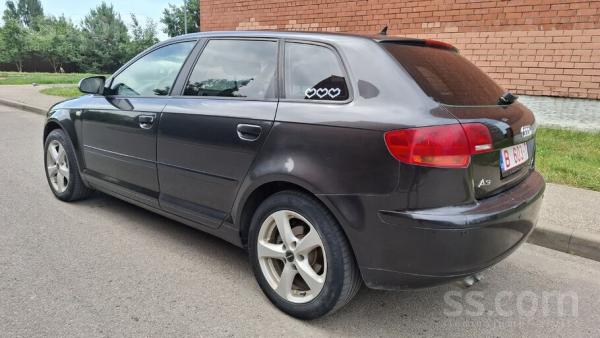 Melns Audi A3 2005 Daugavpils, ar dzinēja tilpumu 2.00 L un nobraukumu 308 tūkst. km par 2100 €, foto 6 vietnē AUTOMOTO.COM.LV