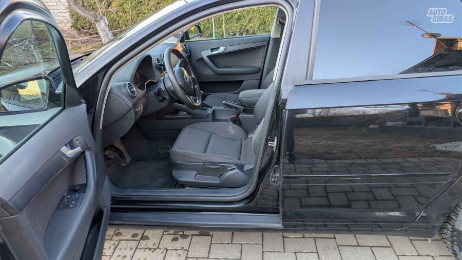 Melns Audi A3 2005 Viļņa, ar dzinēja tilpumu 1.90 L un nobraukumu 345 tūkst. km par 1500 €, foto 8 vietnē AUTOMOTO.COM.LV