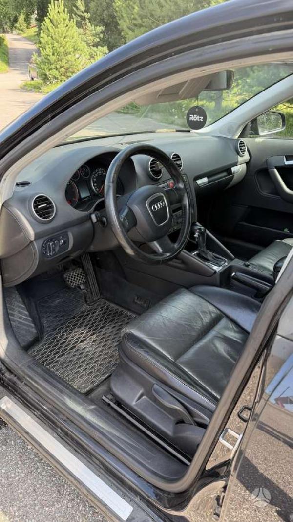 Black Audi A3 2005 in Ukmerge, with an engine capacity of 1.97 L and mileage of 340 thousand km for 1850 €, photo 7 on AUTOMOTO.COM.LV
