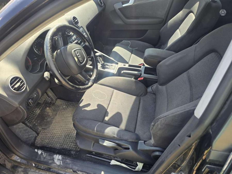 Black Audi A3 2005 in Vilnius, with an engine capacity of 1.97 L and mileage of 270 thousand km for 1500 €, photo 4 on AUTOMOTO.COM.LV