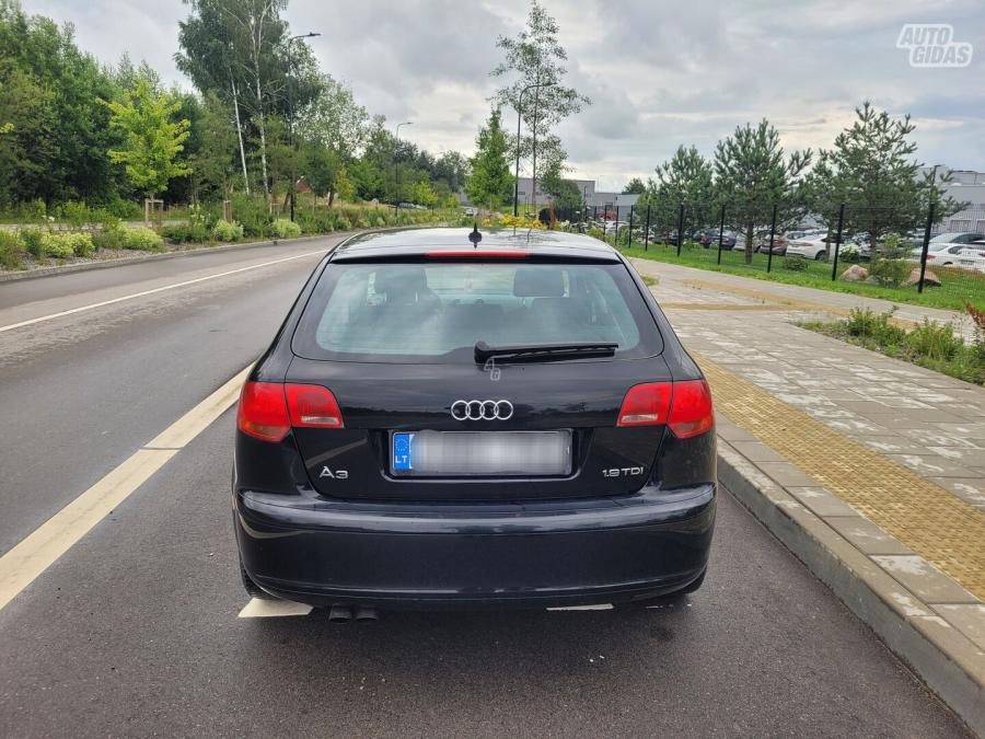 Melns Audi A3 2005 Viļņa, ar dzinēja tilpumu 1.90 L un nobraukumu 308 tūkst. km par 2150 €, foto 8 vietnē AUTOMOTO.COM.LV