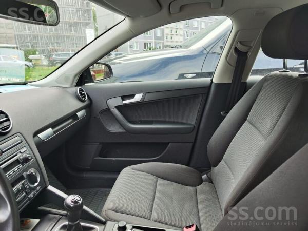 Black Audi A3 2005 in Riga, with an engine capacity of 2.00 L and mileage of 246 thousand km for 2050 €, photo 3 on AUTOMOTO.COM.LV
