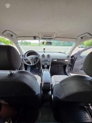 Black Audi A3 2005 in Kaunas, with an engine capacity of 1.97 L and mileage of 306 thousand km for 2750 €, photo 5 on AUTOMOTO.COM.LV