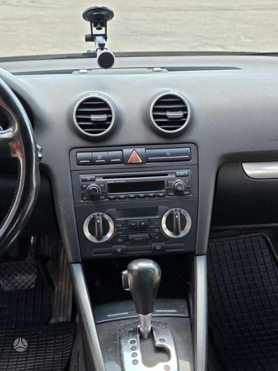 Black Audi A3 2005 in Kaunas, with an engine capacity of 1.97 L and mileage of 306 thousand km for 2750 €, photo 7 on AUTOMOTO.COM.LV
