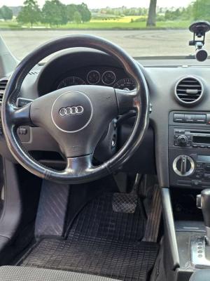 Black Audi A3 2005 in Kaunas, with an engine capacity of 1.97 L and mileage of 306 thousand km for 2750 €, photo 8 on AUTOMOTO.COM.LV