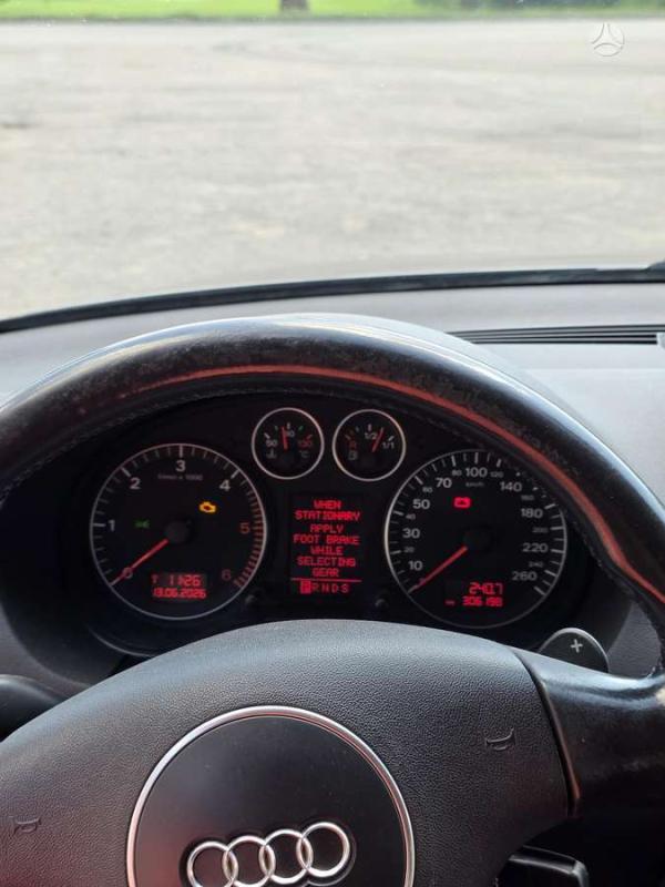 Black Audi A3 2005 in Kaunas, with an engine capacity of 1.97 L and mileage of 306 thousand km for 2750 €, photo 8 on AUTOMOTO.COM.LV