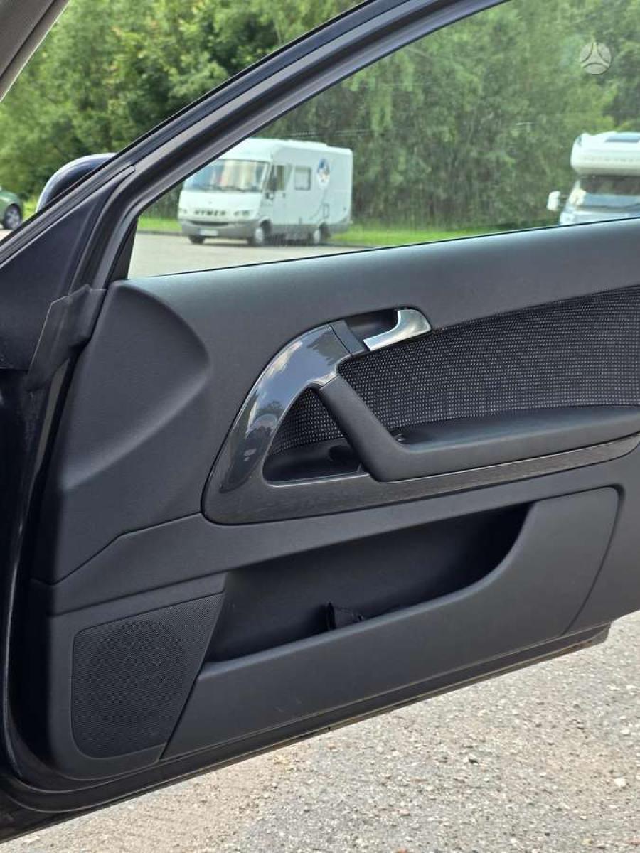 Black Audi A3 2005 in Kaunas, with an engine capacity of 1.97 L and mileage of 306 thousand km for 2750 €, photo 10 on AUTOMOTO.COM.LV