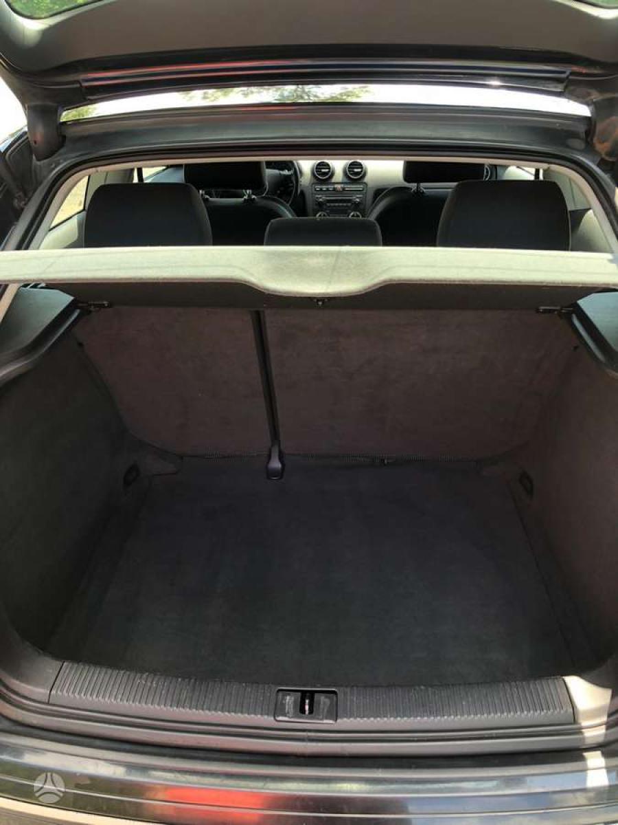 Black Audi A3 2005 in Kaunas, with an engine capacity of 1.97 L and mileage of 306 thousand km for 2750 €, photo 12 on AUTOMOTO.COM.LV