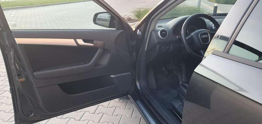 Black Audi A3 2005 in Vilnius, with an engine capacity of 1.98 L and mileage of 352 thousand km for 2350 €, photo 24 on AUTOMOTO.COM.LV